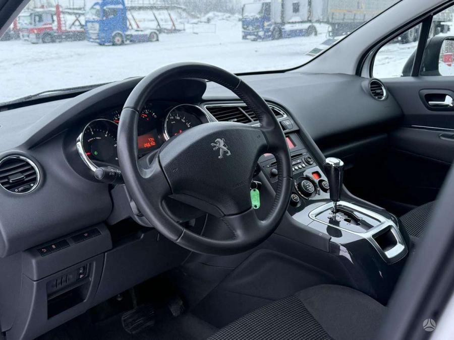 Balts Peugeot 5008 2016 Tauragė, ar dzinēja tilpumu 1.56 L un nobraukumu 268 tūkst. km par 5200 €, foto 9 vietnē AUTOMOTO.COM.LV