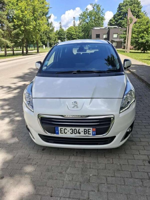 Balts Peugeot 5008 2016 Tauragė, ar dzinēja tilpumu 1.56 L un nobraukumu 240 tūkst. km par 5200 €, foto 1 vietnē AUTOMOTO.COM.LV
