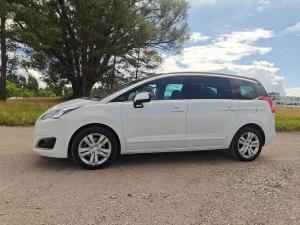 White Peugeot 5008 2016 in Taurage, with an engine capacity of 1.56 L and mileage of 280 thousand km for 5500 €, photo 7 on AUTOMOTO.COM.LV