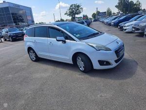 White Peugeot 5008 2016 in Taurage, with an engine capacity of 1.56 L and mileage of 184 thousand km for 6400 €, photo 4 on AUTOMOTO.COM.LV