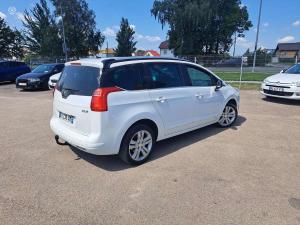 White Peugeot 5008 2016 in Taurage, with an engine capacity of 1.56 L and mileage of 184 thousand km for 6400 €, photo 5 on AUTOMOTO.COM.LV