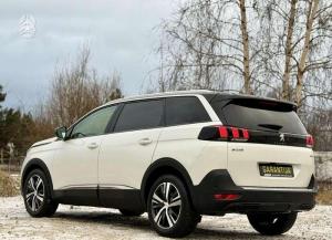 White Peugeot 5008 2017 in Siauliai, with an engine capacity of 1.20 L and mileage of 167 thousand km for 12950 €, photo 3 on AUTOMOTO.COM.LV