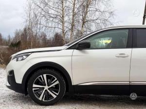 Balts Peugeot 5008 2017 Šauļi, ar dzinēja tilpumu 1.20 L un nobraukumu 167 tūkst. km par 12950 €, foto 11 vietnē AUTOMOTO.COM.LV