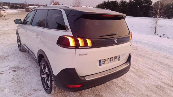 Balts Peugeot 5008 2017 Tauragė, ar dzinēja tilpumu 1.60 L un nobraukumu 170 tūkst. km par 14500 €, foto 10 vietnē AUTOMOTO.COM.LV