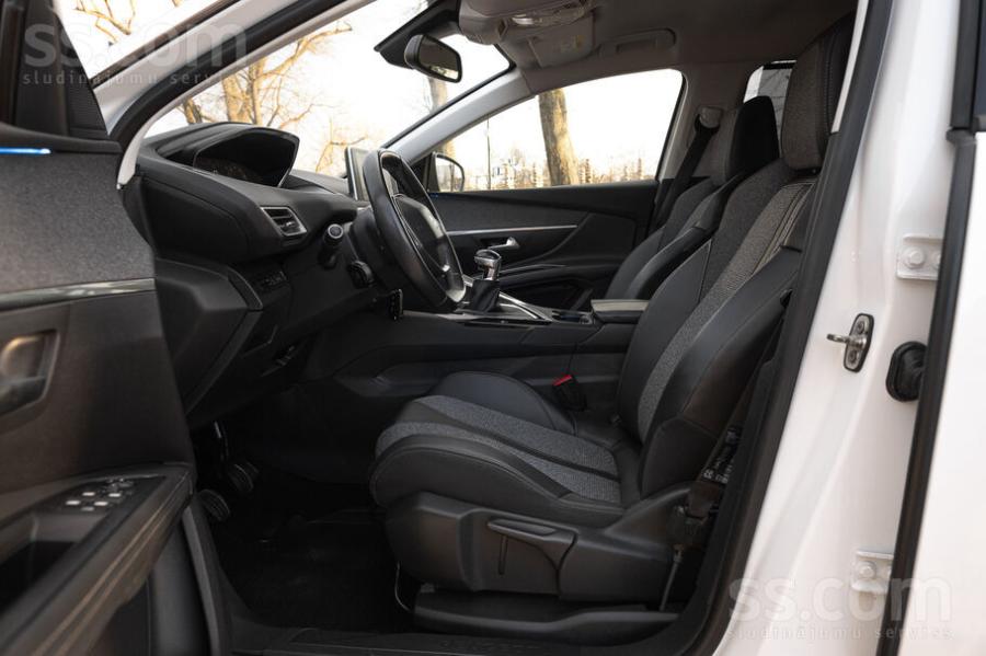 Balts Peugeot 5008 2017 Jelgava, ar dzinēja tilpumu 1.20 L un nobraukumu 0 tūkst. km par 10990 €, foto 6 vietnē AUTOMOTO.COM.LV
