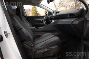 Balts Peugeot 5008 2017 Jelgava, ar dzinēja tilpumu 1.20 L un nobraukumu 0 tūkst. km par 10990 €, foto 8 vietnē AUTOMOTO.COM.LV