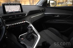 Balts Peugeot 5008 2017 Jelgava, ar dzinēja tilpumu 1.20 L un nobraukumu 0 tūkst. km par 10990 €, foto 11 vietnē AUTOMOTO.COM.LV