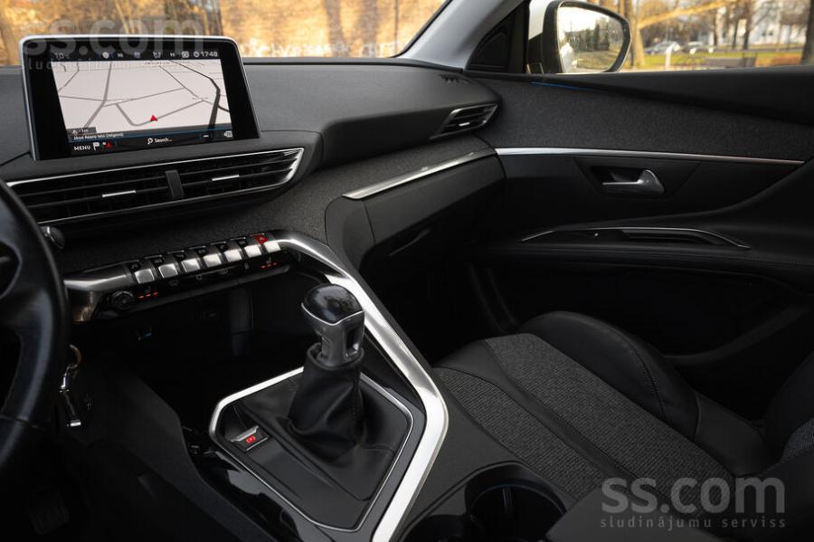 Balts Peugeot 5008 2017 Jelgava, ar dzinēja tilpumu 1.20 L un nobraukumu 0 tūkst. km par 10990 €, foto 11 vietnē AUTOMOTO.COM.LV