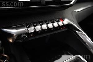 Balts Peugeot 5008 2017 Jelgava, ar dzinēja tilpumu 1.20 L un nobraukumu 0 tūkst. km par 10990 €, foto 12 vietnē AUTOMOTO.COM.LV