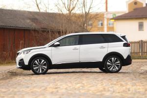 Balts Peugeot 5008 2017 Jelgava, ar dzinēja tilpumu 1.20 L un nobraukumu 0 tūkst. km par 10990 €, foto 18 vietnē AUTOMOTO.COM.LV