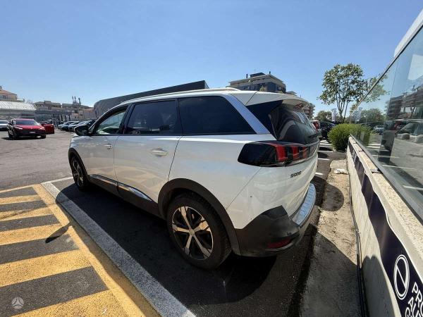 Balts Peugeot 5008 2017 Utena, ar dzinēja tilpumu 1.56 L un nobraukumu 370 tūkst. km par 4850 €, foto 3 vietnē AUTOMOTO.COM.LV