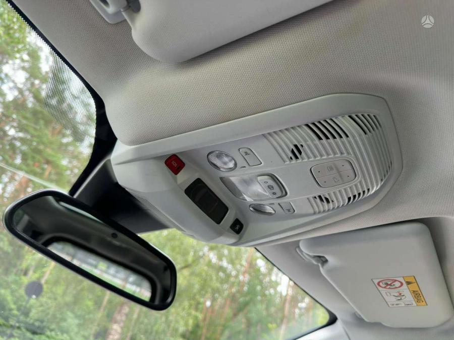 White Peugeot 5008 2017 in Vilnius, with an engine capacity of 1.56 L and mileage of 252 thousand km for 10900 €, photo 39 on AUTOMOTO.COM.LV