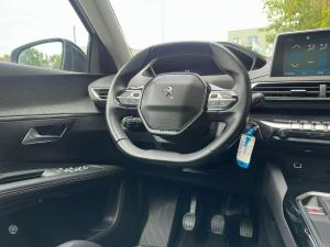 Balts Peugeot 5008 2017 Viļņa, ar dzinēja tilpumu 1.56 L un nobraukumu 252 tūkst. km par 10300 €, foto 19 vietnē AUTOMOTO.COM.LV