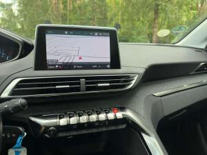 Balts Peugeot 5008 2017 Viļņa, ar dzinēja tilpumu 1.56 L un nobraukumu 252 tūkst. km par 10300 €, foto 22 vietnē AUTOMOTO.COM.LV