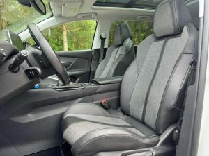 Balts Peugeot 5008 2017 Viļņa, ar dzinēja tilpumu 1.56 L un nobraukumu 252 tūkst. km par 10300 €, foto 24 vietnē AUTOMOTO.COM.LV