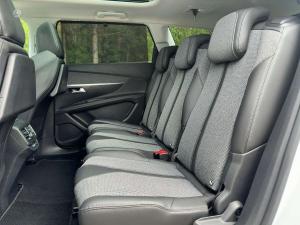 Balts Peugeot 5008 2017 Viļņa, ar dzinēja tilpumu 1.56 L un nobraukumu 252 tūkst. km par 10300 €, foto 26 vietnē AUTOMOTO.COM.LV
