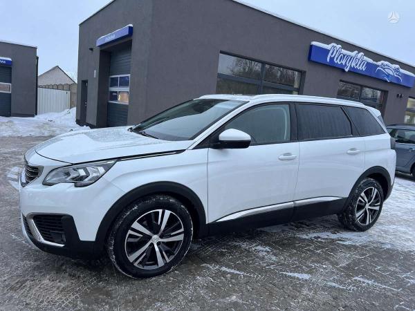 White Peugeot 5008 2018 in Taurage, with an engine capacity of 1.20 L and mileage of 118 thousand km for 9400 €, photo 4 on AUTOMOTO.COM.LV