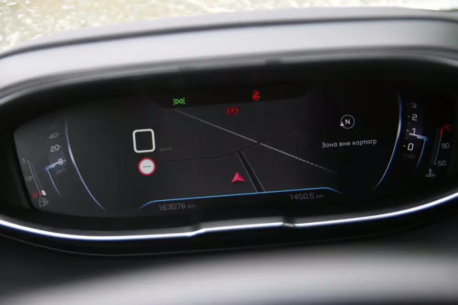 Balts Peugeot 5008 2018 Rīga, ar dzinēja tilpumu 1.50 L un nobraukumu 163 tūkst. km par 12690 €, foto 14 vietnē AUTOMOTO.COM.LV