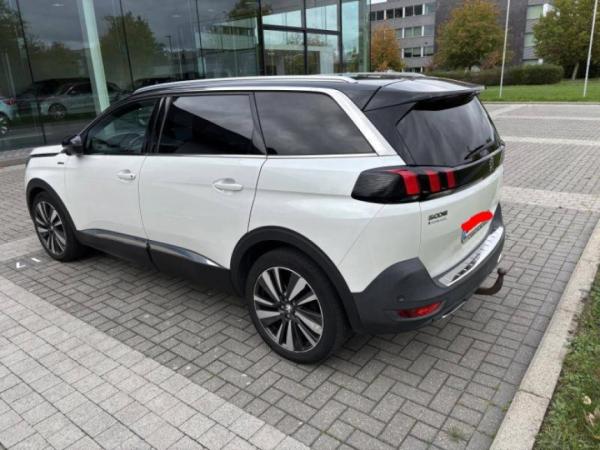 Balts Peugeot 5008 2018 Rīga, ar dzinēja tilpumu 1.60 L un nobraukumu 200 tūkst. km par 15995 €, foto 2 vietnē AUTOMOTO.COM.LV