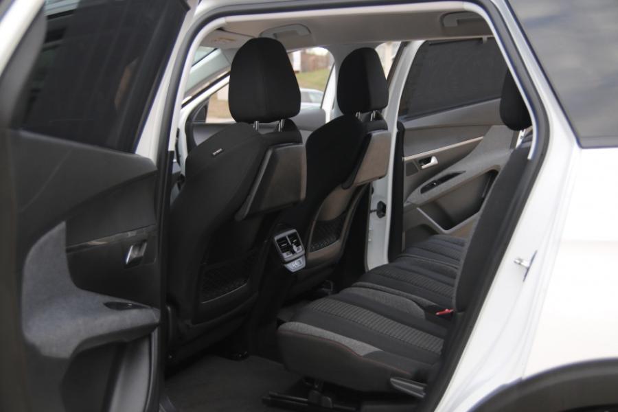 Balts Peugeot 5008 2018 Rīga, ar dzinēja tilpumu 1.50 L un nobraukumu 163 tūkst. km par 12990 €, foto 5 vietnē AUTOMOTO.COM.LV