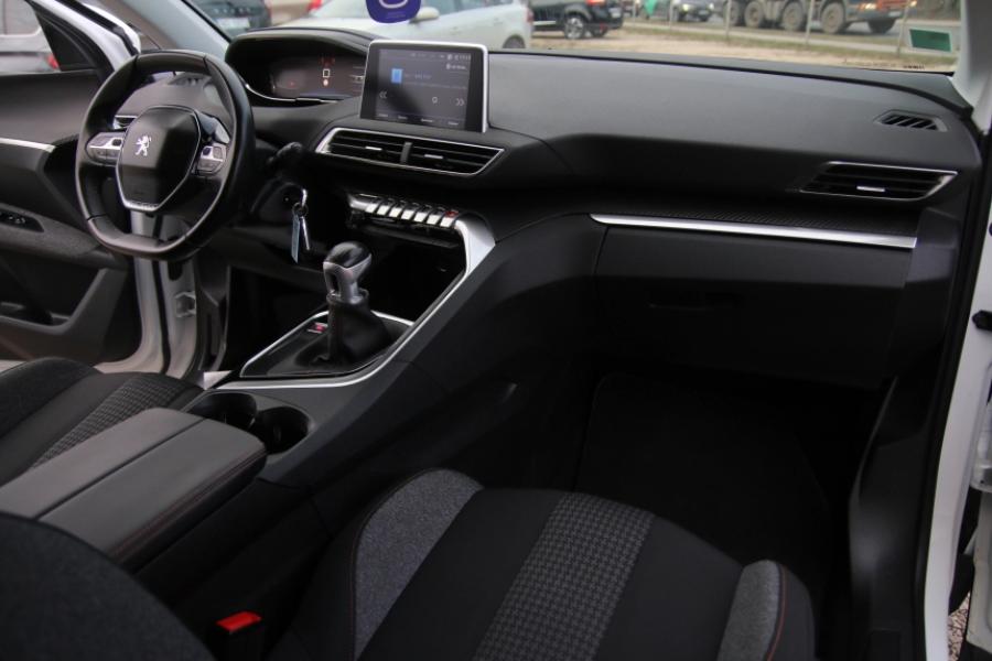 Balts Peugeot 5008 2018 Rīga, ar dzinēja tilpumu 1.50 L un nobraukumu 163 tūkst. km par 12990 €, foto 7 vietnē AUTOMOTO.COM.LV
