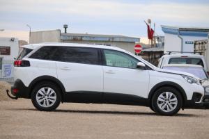 Balts Peugeot 5008 2018 Rīga, ar dzinēja tilpumu 1.50 L un nobraukumu 163 tūkst. km par 12990 €, foto 12 vietnē AUTOMOTO.COM.LV