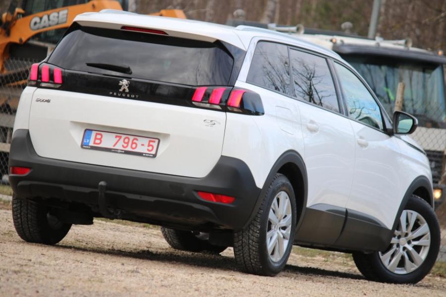 Balts Peugeot 5008 2018 Rīga, ar dzinēja tilpumu 1.50 L un nobraukumu 163 tūkst. km par 12990 €, foto 14 vietnē AUTOMOTO.COM.LV