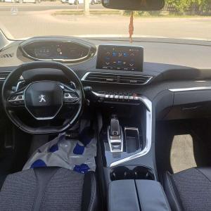 White Peugeot 5008 2018 in Taurage, with an engine capacity of 1.50 L and mileage of 178 thousand km for 11500 €, photo 8 on AUTOMOTO.COM.LV