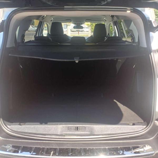 Balts Peugeot 5008 2018 Tauragė, ar dzinēja tilpumu 1.50 L un nobraukumu 178 tūkst. km par 11500 €, foto 10 vietnē AUTOMOTO.COM.LV