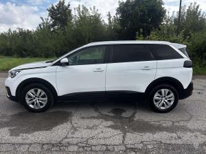 Balts Peugeot 5008 2018 Panevēža, ar dzinēja tilpumu 1.56 L un nobraukumu 241 tūkst. km par 8400 €, foto 4 vietnē AUTOMOTO.COM.LV
