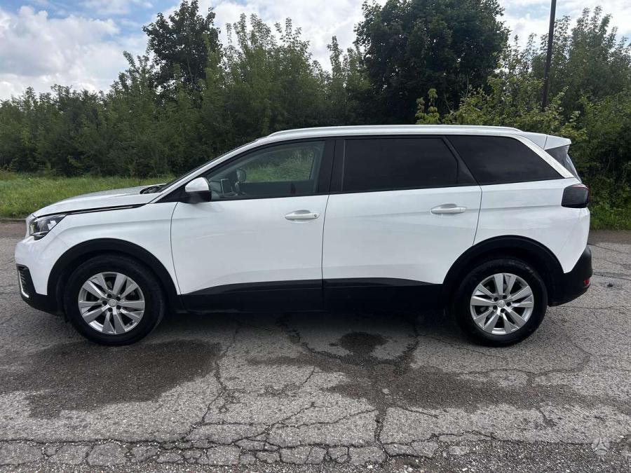 Balts Peugeot 5008 2018 Panevēža, ar dzinēja tilpumu 1.56 L un nobraukumu 241 tūkst. km par 8400 €, foto 4 vietnē AUTOMOTO.COM.LV