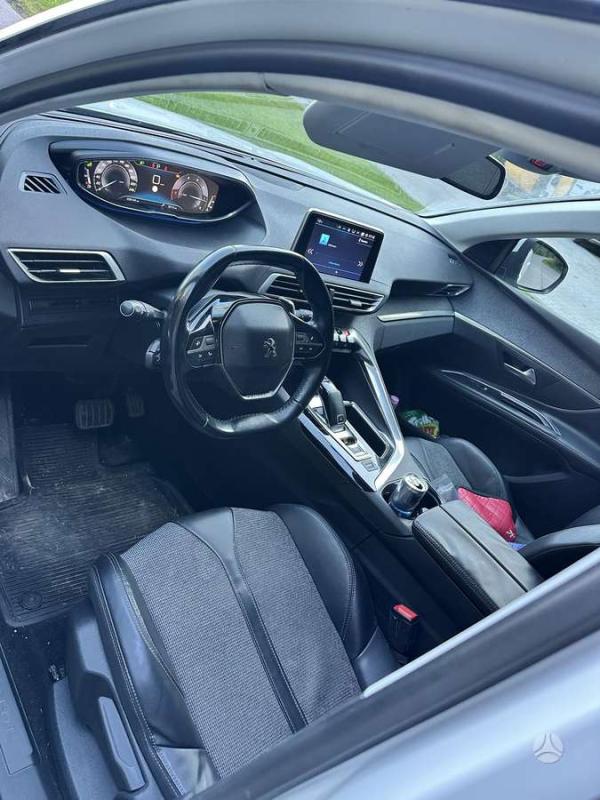 Balts Peugeot 5008 2018 Kauņa, ar dzinēja tilpumu 1.56 L un nobraukumu 200 tūkst. km par 9600 €, foto 7 vietnē AUTOMOTO.COM.LV