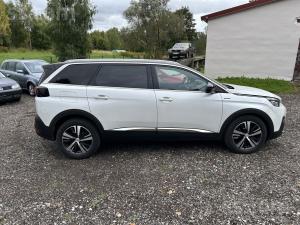 Balts Peugeot 5008 2019 Limbaži, ar dzinēja tilpumu 2.00 L un nobraukumu 151 tūkst. km par 17950 €, foto 9 vietnē AUTOMOTO.COM.LV