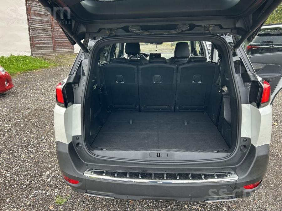 Balts Peugeot 5008 2019 Limbaži, ar dzinēja tilpumu 2.00 L un nobraukumu 151 tūkst. km par 17950 €, foto 10 vietnē AUTOMOTO.COM.LV