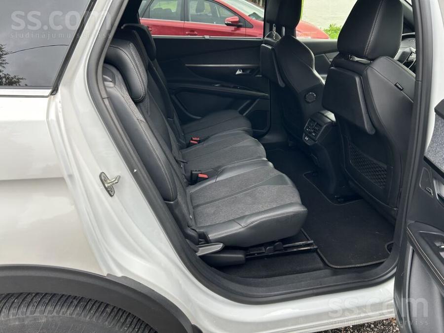 Balts Peugeot 5008 2019 Limbaži, ar dzinēja tilpumu 2.00 L un nobraukumu 151 tūkst. km par 17950 €, foto 15 vietnē AUTOMOTO.COM.LV