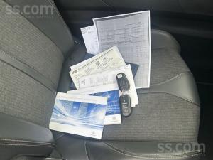 Balts Peugeot 5008 2019 Limbaži, ar dzinēja tilpumu 2.00 L un nobraukumu 151 tūkst. km par 17950 €, foto 16 vietnē AUTOMOTO.COM.LV