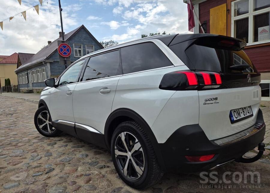 White Peugeot 5008 2019 in Jelgava, with an engine capacity of 1.50 L and mileage of 233 thousand km for 13250 €, photo 11 on AUTOMOTO.COM.LV
