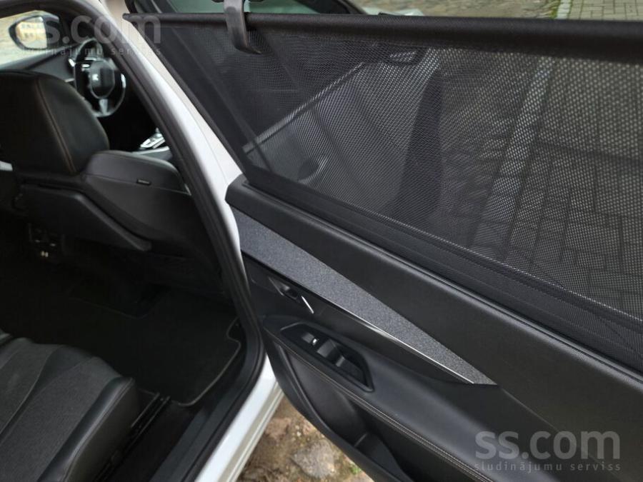 White Peugeot 5008 2019 in Jelgava, with an engine capacity of 1.50 L and mileage of 233 thousand km for 13250 €, photo 22 on AUTOMOTO.COM.LV