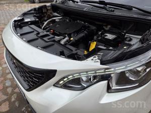 White Peugeot 5008 2019 in Jelgava, with an engine capacity of 1.50 L and mileage of 233 thousand km for 13250 €, photo 36 on AUTOMOTO.COM.LV