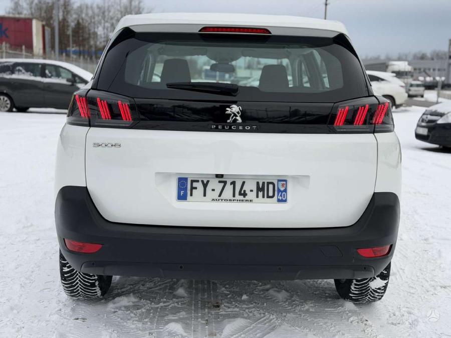 Balts Peugeot 5008 2021 Marijampole, ar dzinēja tilpumu 1.50 L un nobraukumu 179 tūkst. km par 15125 €, foto 6 vietnē AUTOMOTO.COM.LV