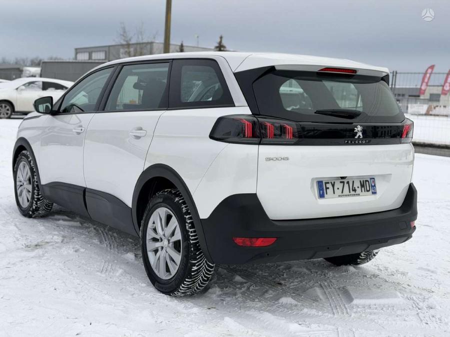 Balts Peugeot 5008 2021 Marijampole, ar dzinēja tilpumu 1.50 L un nobraukumu 179 tūkst. km par 15125 €, foto 7 vietnē AUTOMOTO.COM.LV