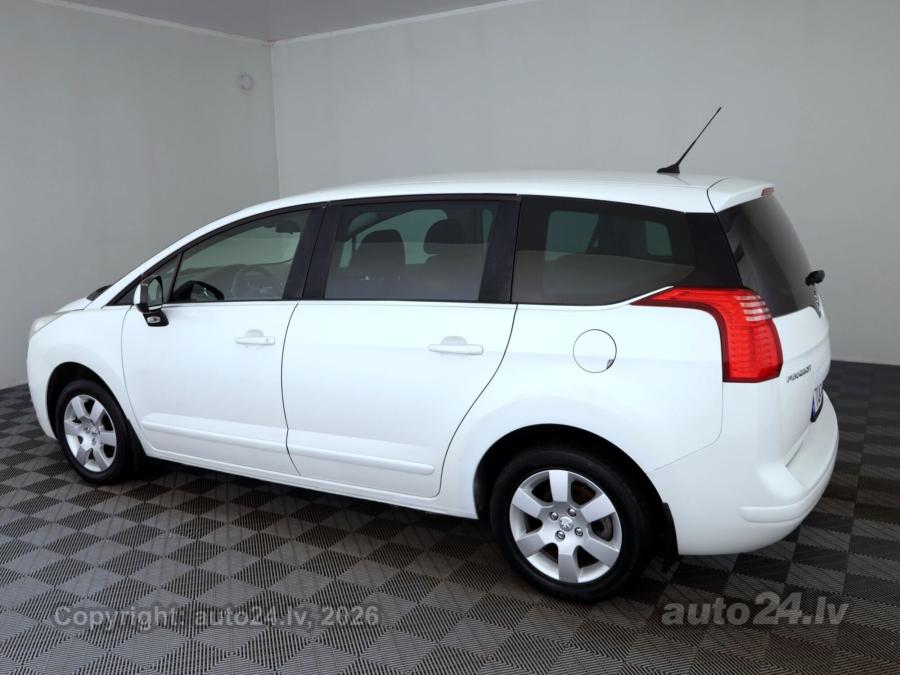 Белый Пежо 5008 2011 в Таллин, объемом двигателя 1.60 л и пробегом 203 тыс. км за 1499 €, фото 5 на AUTOMOTO.COM.LV