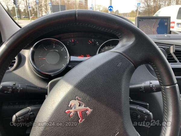 Balts Peugeot 5008 2014 Tallina, ar dzinēja tilpumu 1.60 L un nobraukumu 262 tūkst. km par 6200 €, foto 11 vietnē AUTOMOTO.COM.LV