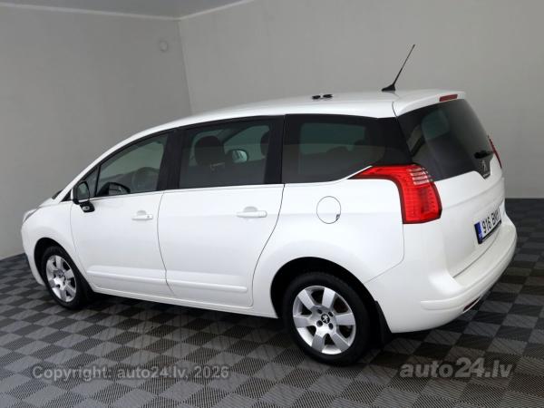 Balts Peugeot 5008 2014 Tallina, ar dzinēja tilpumu 1.60 L un nobraukumu 166 tūkst. km par 4299 €, foto 4 vietnē AUTOMOTO.COM.LV