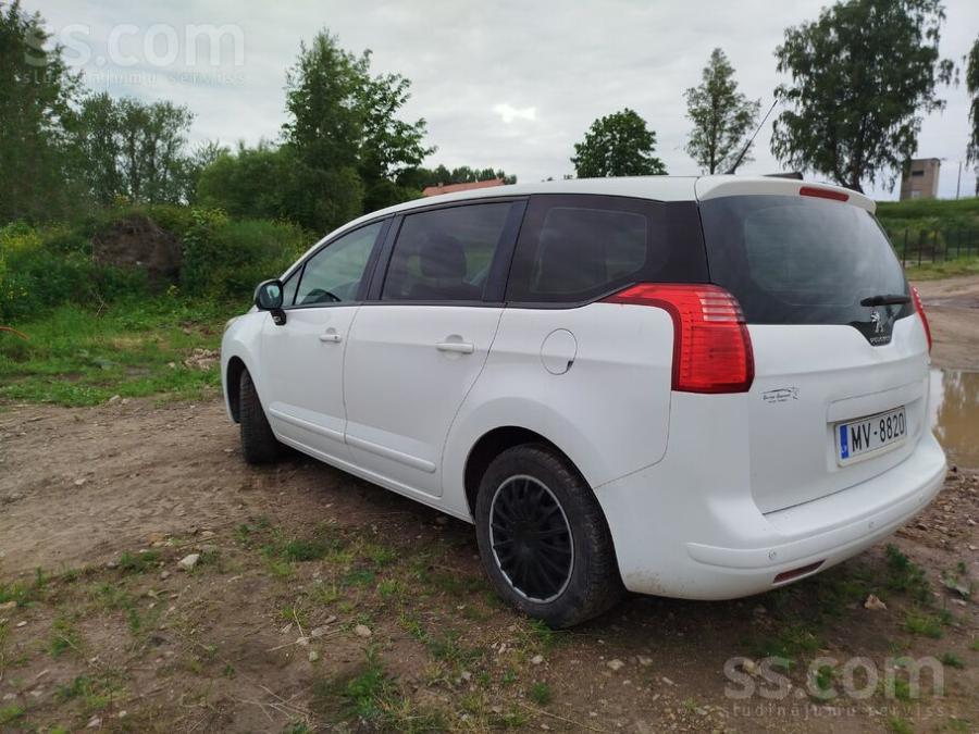 Белый Пежо 5008 2014 в Екабпилс, объемом двигателя 1.60 л и пробегом 317 тыс. км за 4450 €, фото 6 на AUTOMOTO.COM.LV