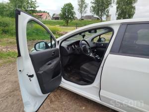 Белый Пежо 5008 2014 в Екабпилс, объемом двигателя 1.60 л и пробегом 317 тыс. км за 4450 €, фото 8 на AUTOMOTO.COM.LV