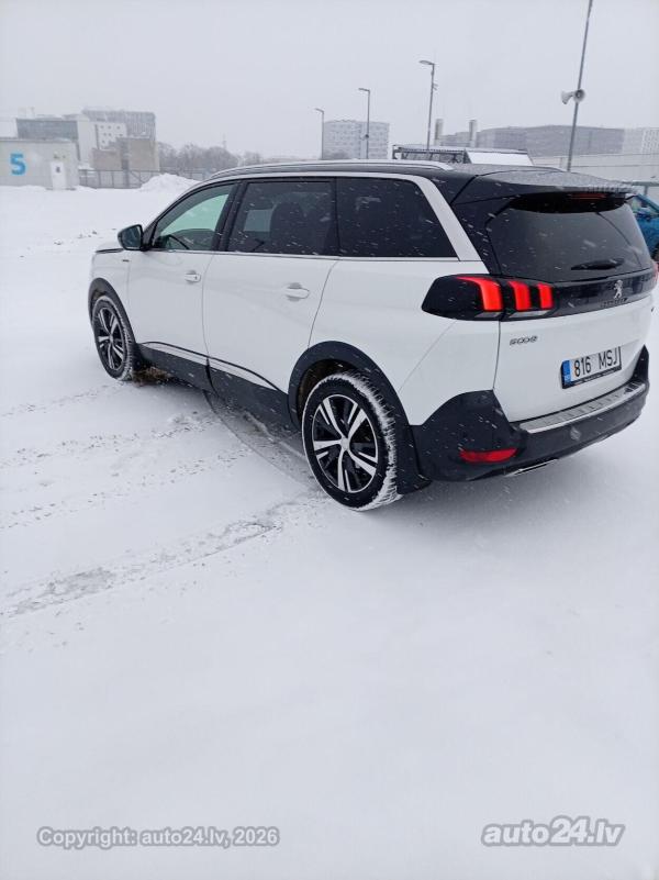 White Peugeot 5008 2018 in Tallinn, with an engine capacity of 1.60 L and mileage of 185 thousand km for 17500 €, photo 6 on AUTOMOTO.COM.LV