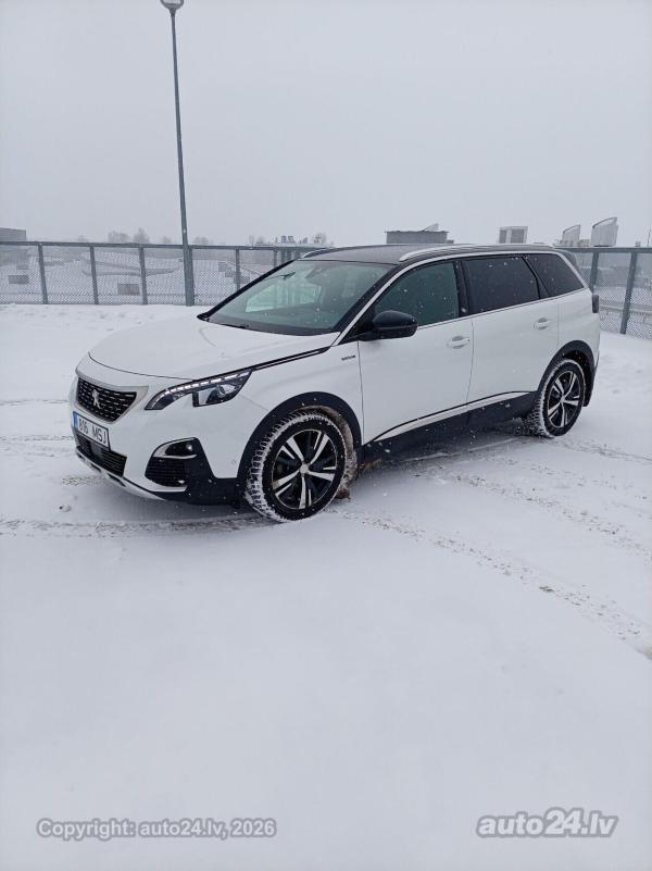 White Peugeot 5008 2018 in Tallinn, with an engine capacity of 1.60 L and mileage of 185 thousand km for 17500 €, photo 8 on AUTOMOTO.COM.LV