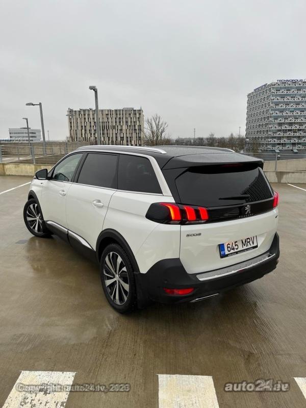 Balts Peugeot 5008 2018 Tallina, ar dzinēja tilpumu 2.00 L un nobraukumu 167 tūkst. km par 18000 €, foto 4 vietnē AUTOMOTO.COM.LV