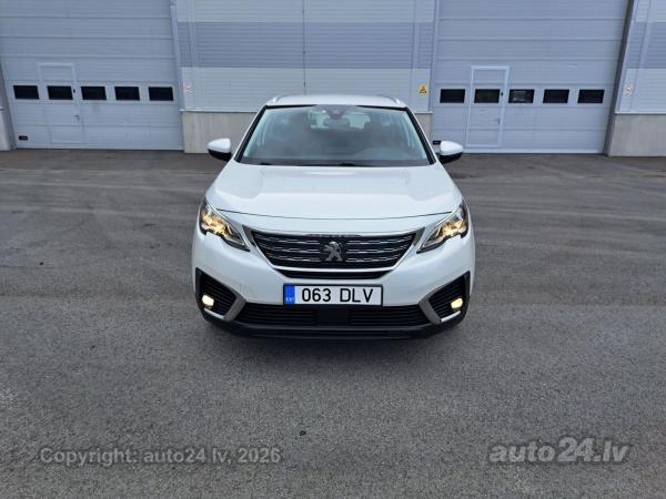Balts Peugeot 5008 2018 Tallina, ar dzinēja tilpumu 2.00 L un nobraukumu 150 tūkst. km par 14950 €, foto 3 vietnē AUTOMOTO.COM.LV
